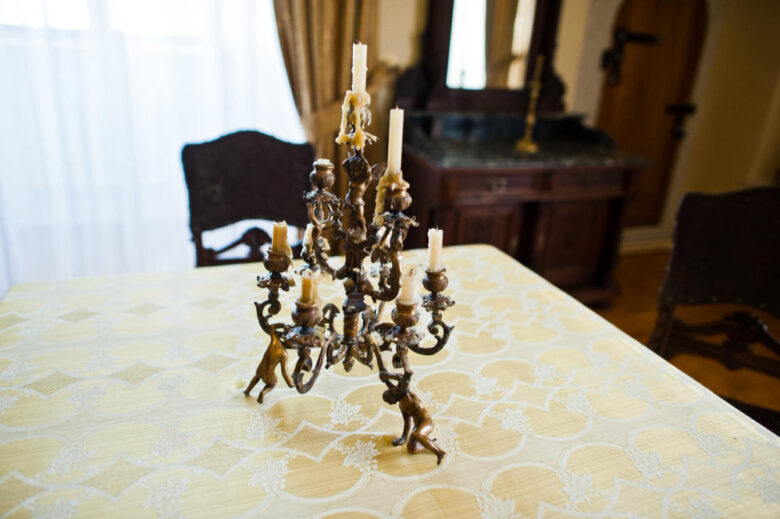Candelabro e seu Significado Espiritual: 8 Mensagens